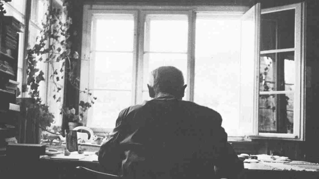 Por qué habitar es, a la vez, construir y pensar (Heidegger ...