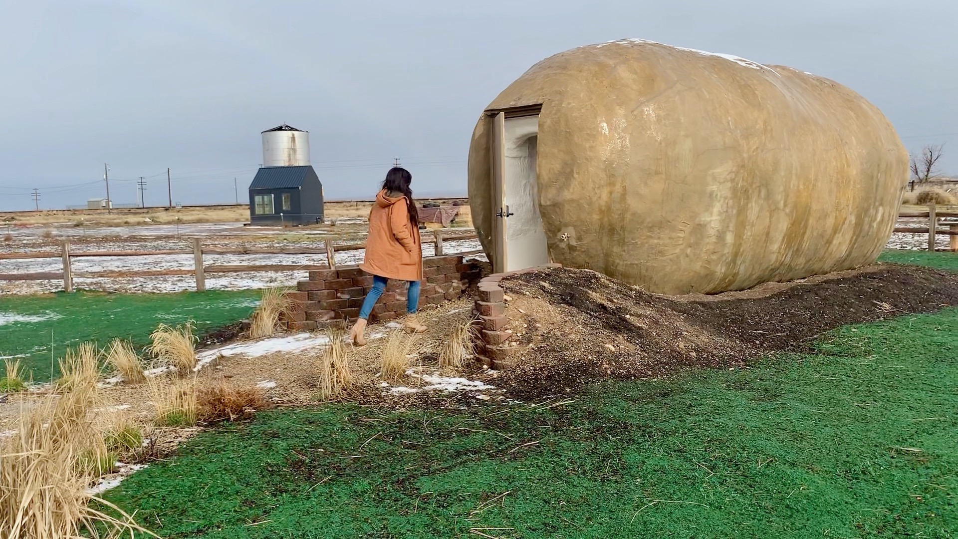 Kristie Wolfe’s fairytale tiny house: giant potato + silo conversion ...